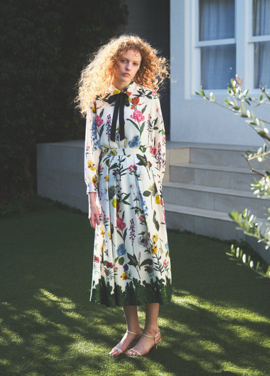 LOOK BOOK-viaggio-blu – JAVA CORPORATION